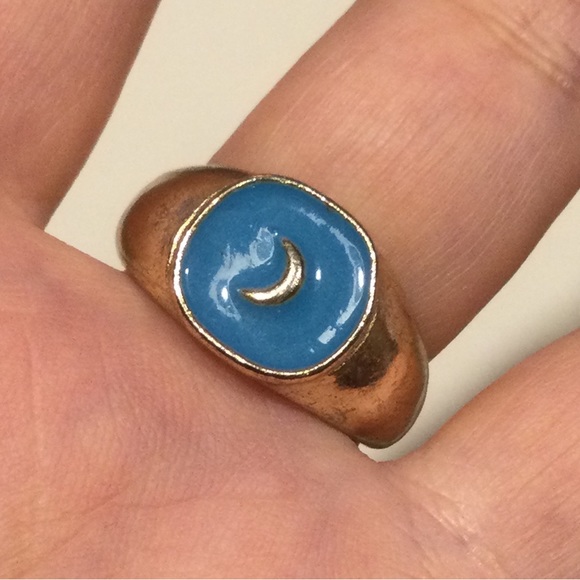 boutique item | Jewelry | New Crescent Moon Signet Ring | Poshmark
